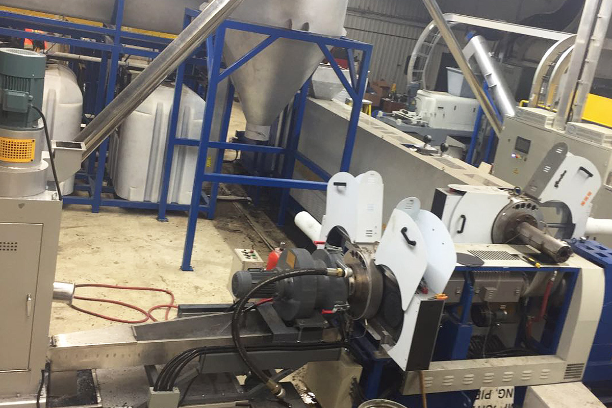 PP PE Film Regrind Recycling Line - Plastic Recycling Machines