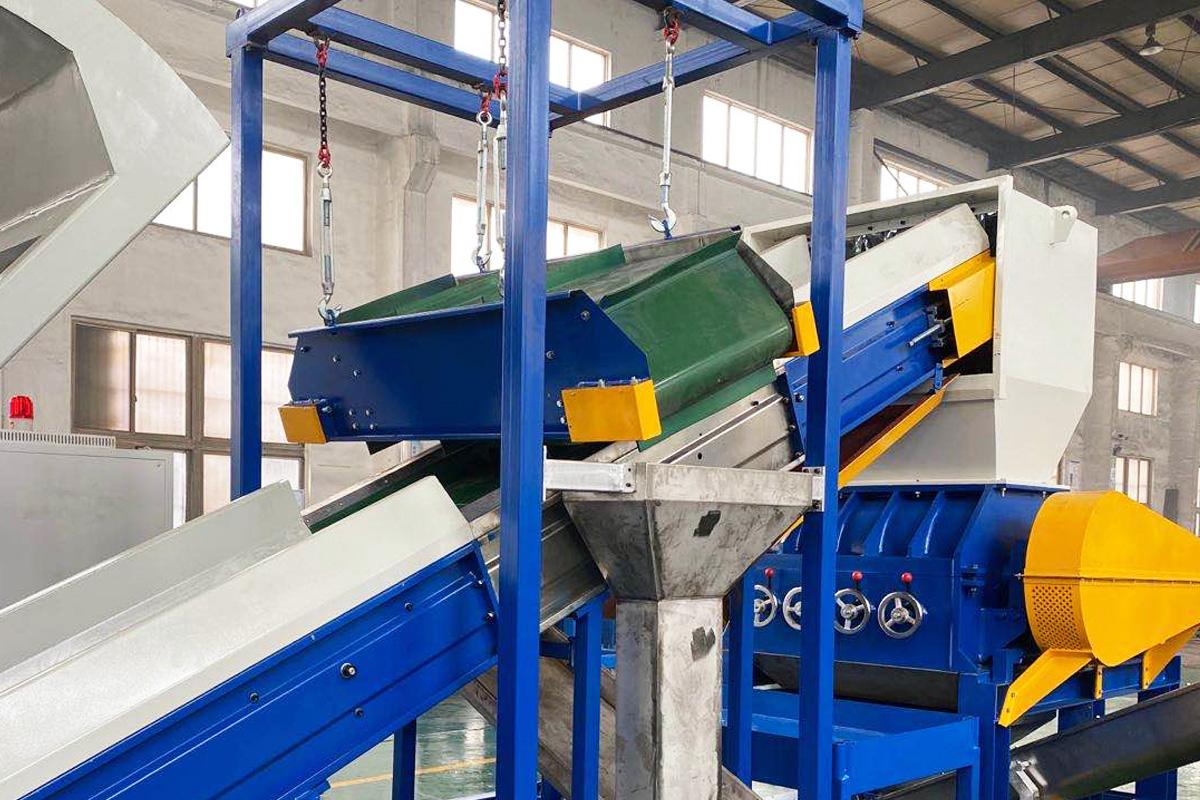 Suspension Magnetic Separator - Plastic Recycling Machines Suspension Magnetic Separator - Plastic Recycling Machines