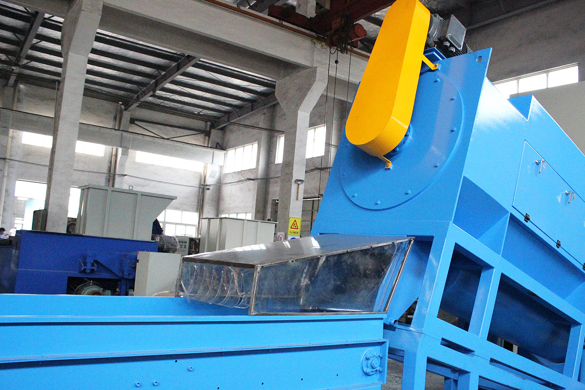 Wet Plastic Bottle Label Remover - Plastic Recycling Machines