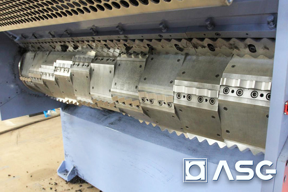 Elastic Plastic & Rubber Shredder Machines - Plastic Recycling Machines